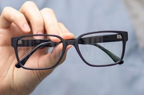 A Guide to Making Sure Your Frames Fit Perfectly